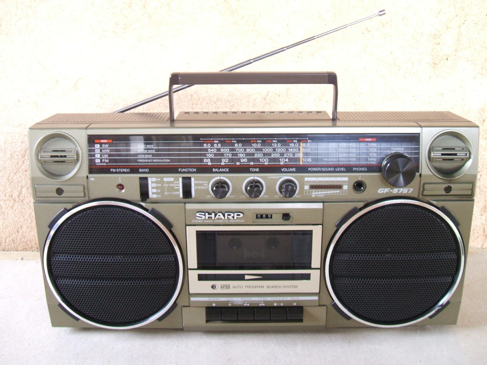 Used Sharp GF-5757 Radios for Sale | HifiShark.com